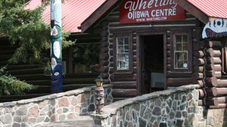 Whetung Ojibwa Centre - The Kawarthas Tourism